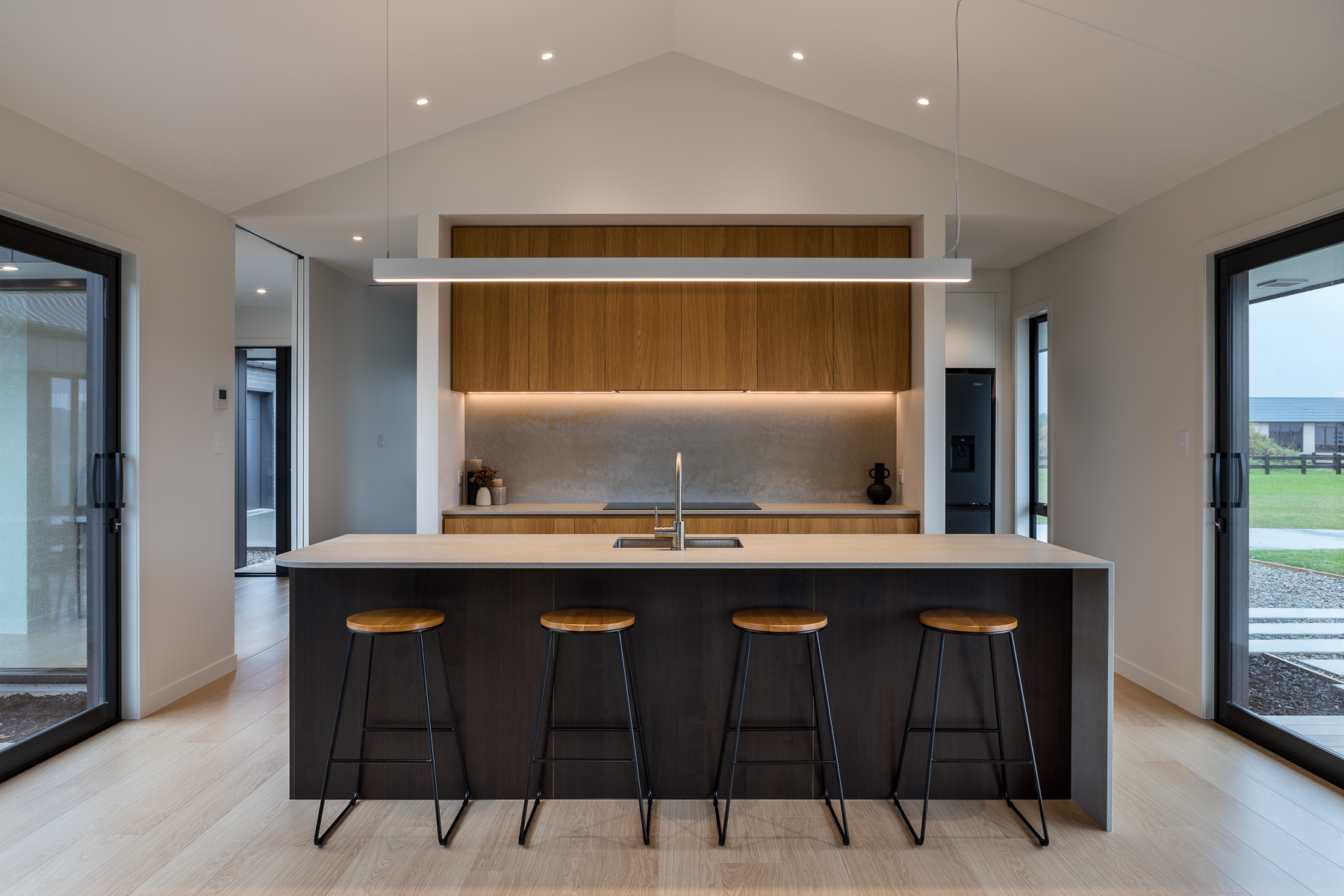 Newform Studio - VidaSpace | Timber Veneer Kitchen Cabinetry